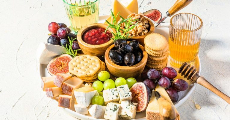 The Ultimate Guide to Food Platters for Parties